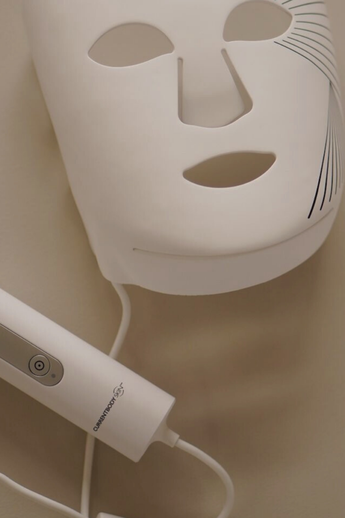 Do Red Light Therapy Masks Actually Work? Here’s The Hard Data & the ...